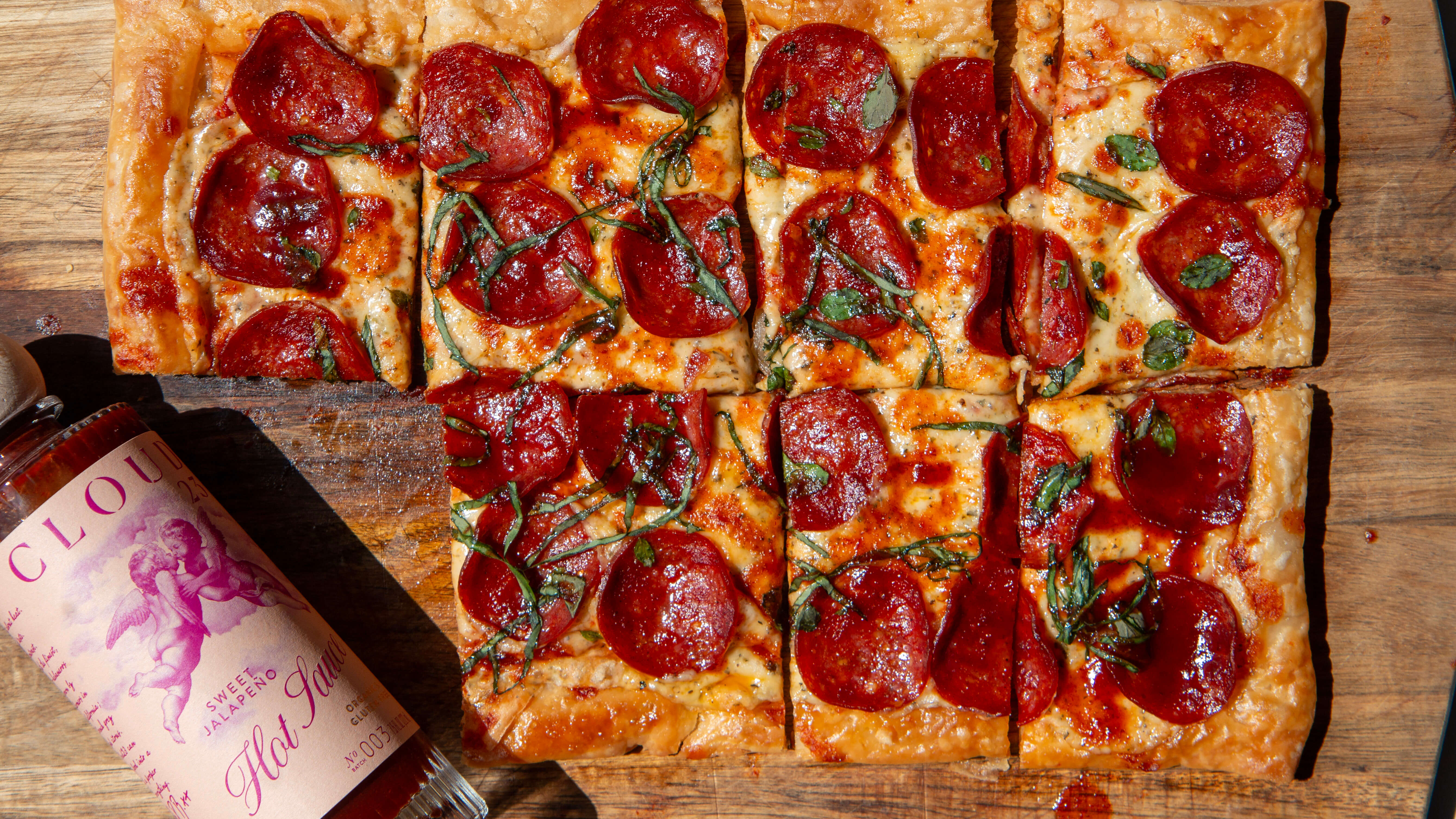 Spicy Puff Pastry Pizza with Homemade Tomato Sauce – Cloud23